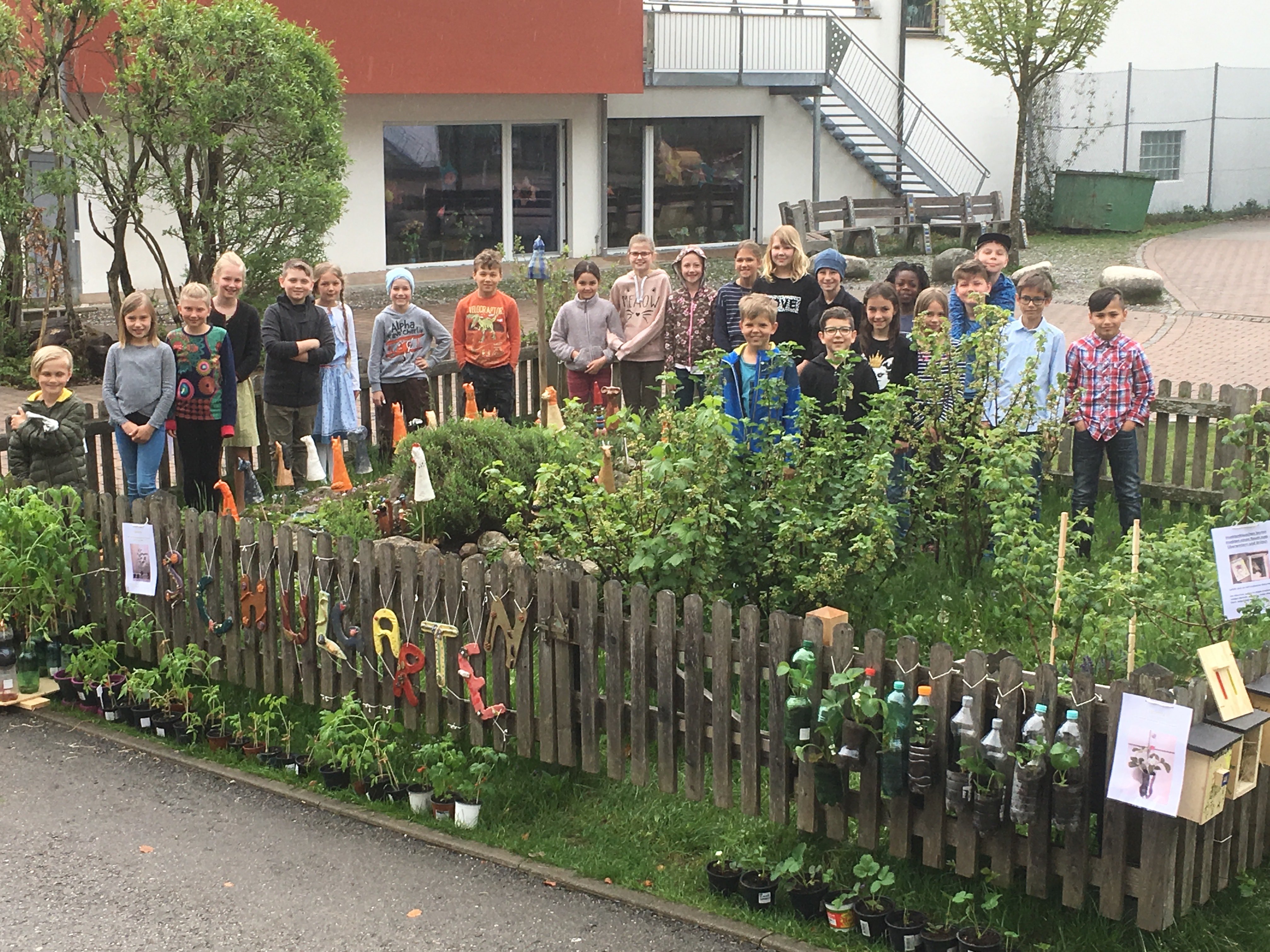 Schler super klein | Grund- und Mittelschule Kiefersfelden